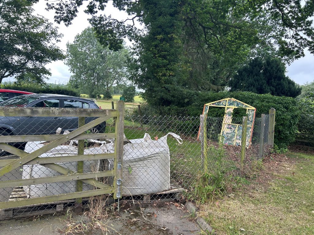 Project SOS: Building Strong Communities through a Week of Volunteering at Longden Primary ...