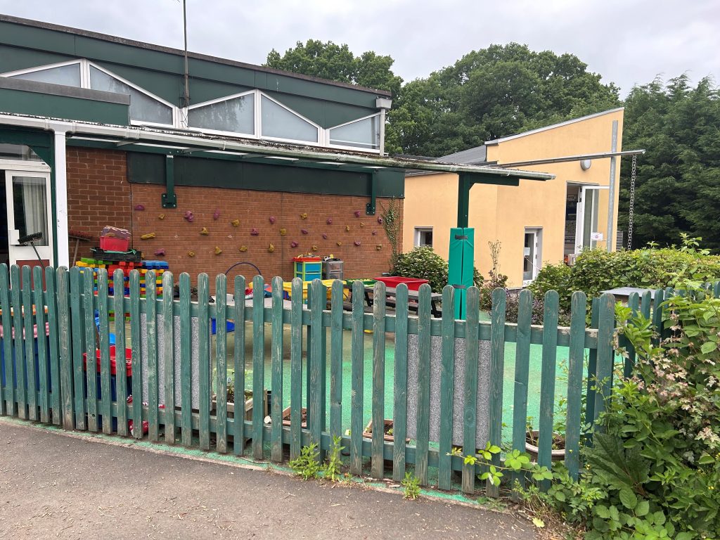 Project SOS: Building Strong Communities through a Week of Volunteering ...